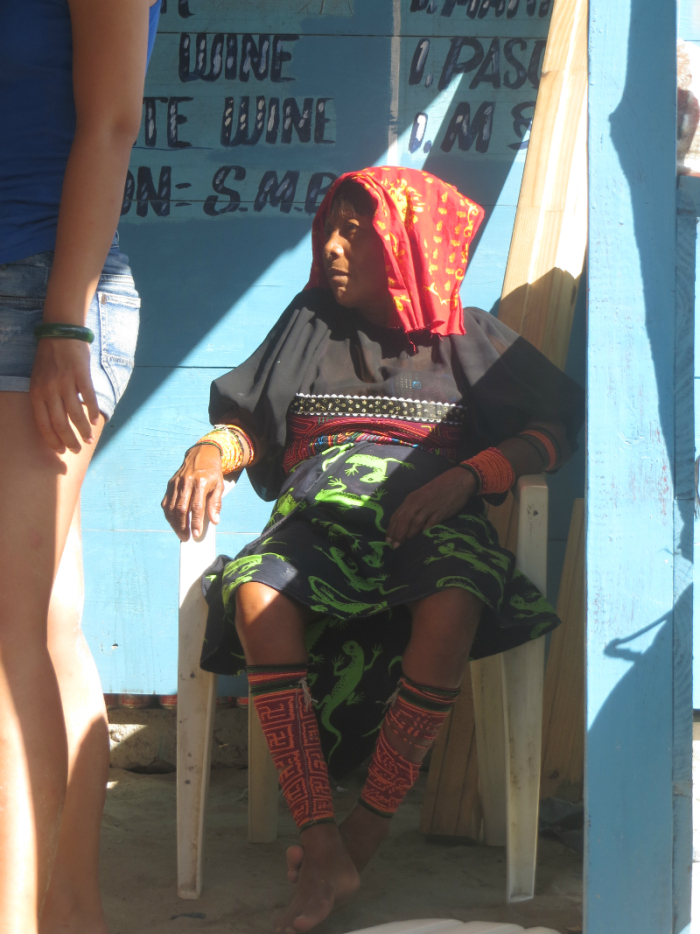 San Blas Islands – Look Back Packer